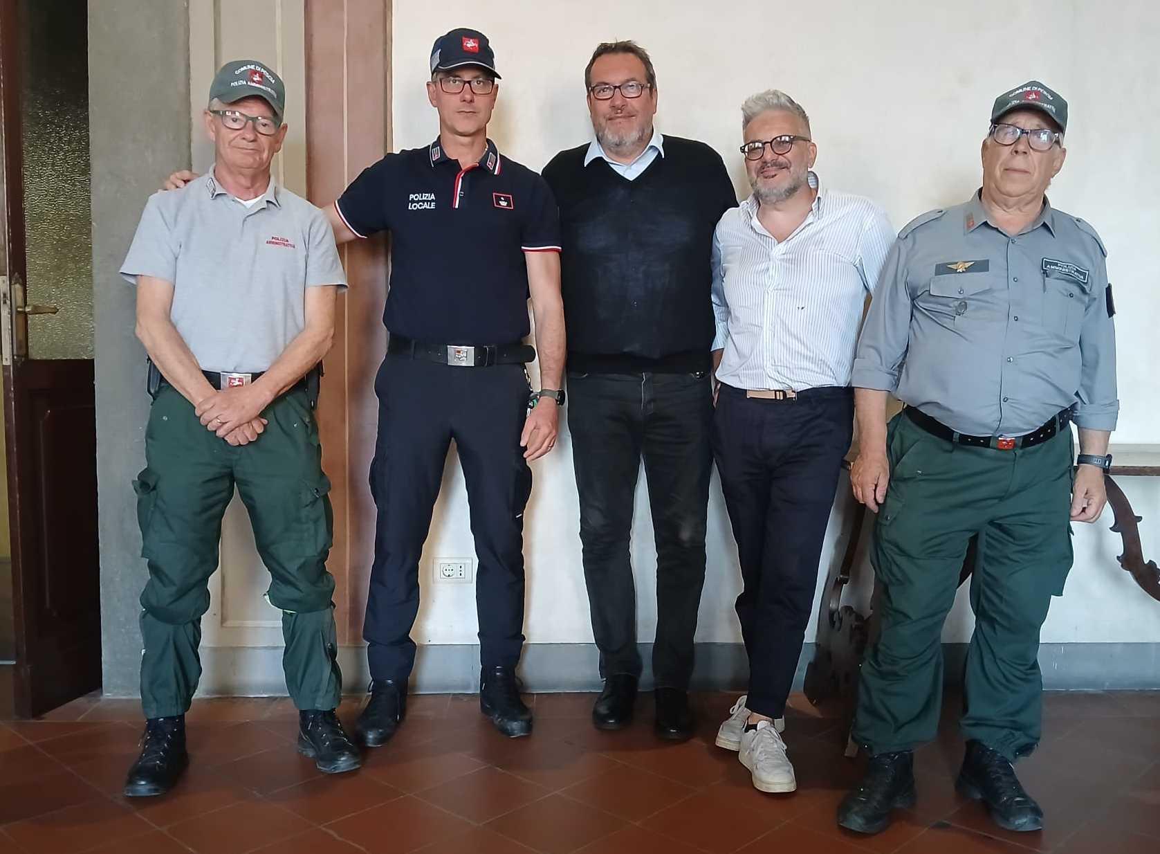 La piaga dell’abbandono rifiuti. Incastrati dalle fototrappole. In ...