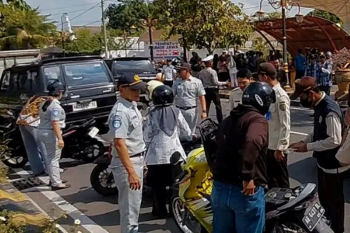 Pelat nomor mati jadi pelanggaran terbanyak dalam razia di Madiun