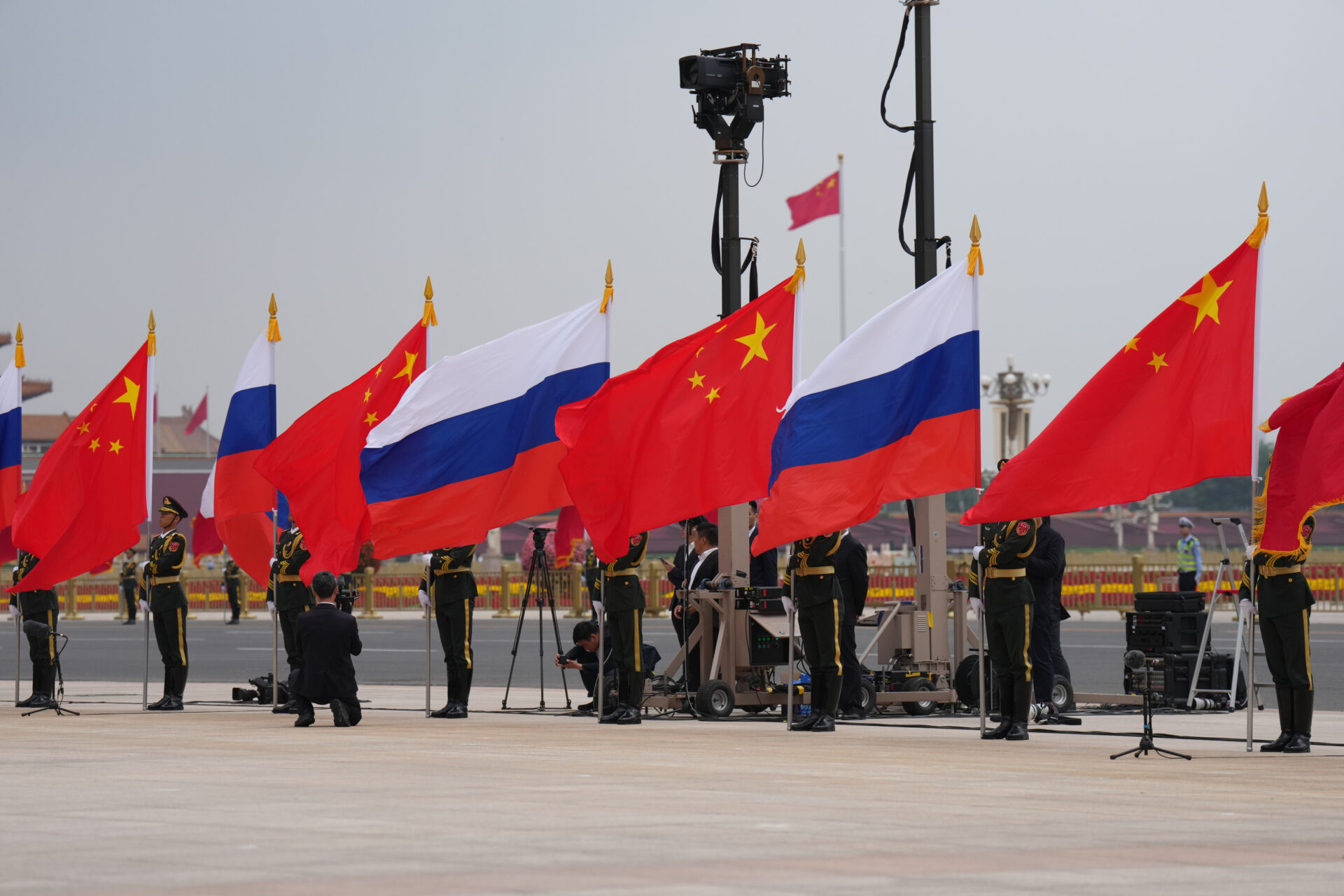 Shocking revelation: China accused of training Russian troops