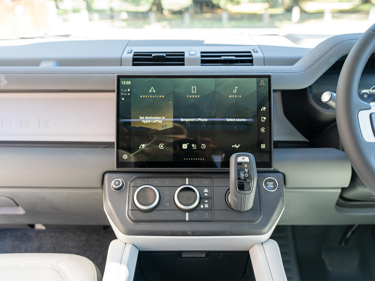 2026 Land Rover Defender 90 V8 is a half price G-Class you’ll actually ...