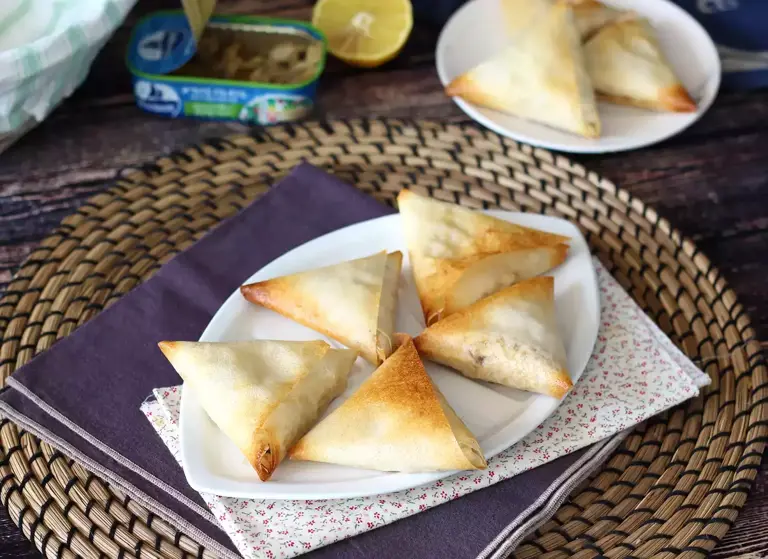 Mackerel and cream cheese samosas