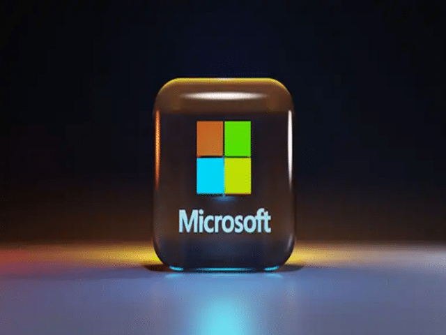 A treat for Windows 11 users! Now place the taskbar wherever you like—a ...