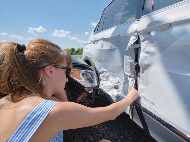 Totalschaden beim bezuschussten E-Auto: Wann der Staat das Geld ...