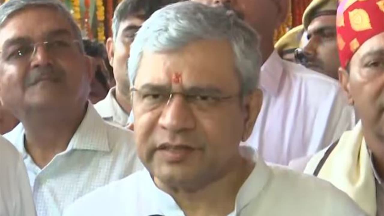 Jodhpur-Delhi Vande Bharat expanded to 20 coaches, says Ashwini Vaishnaw