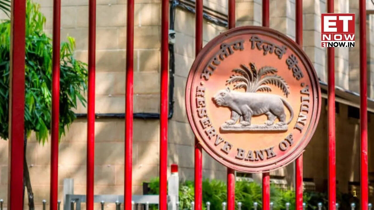 Market volatility has rupee under watch; RBI unlikely to go ahead with ...