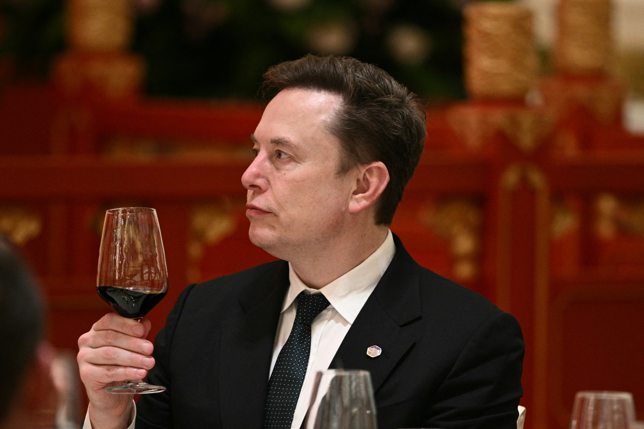‘It’s crazy’: SpaceX could set records as the least shareholder ...