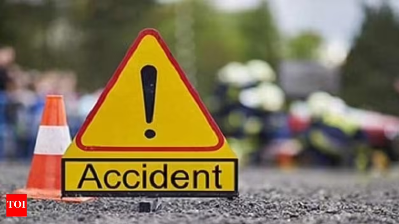 6 dead, 7 injured as bus collides with autorickshaw in Odisha