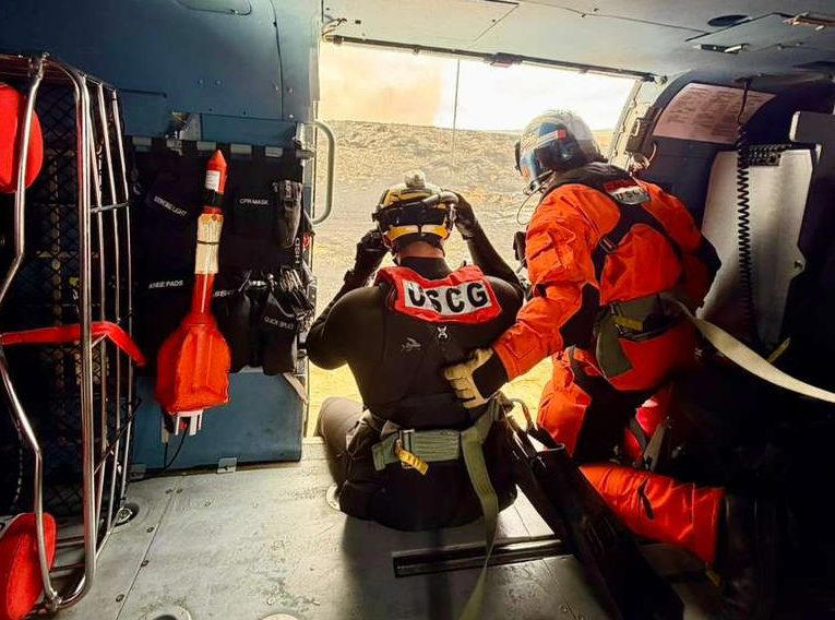 Sailor’s SOS flare set fire to a quarter of an island that is still ...