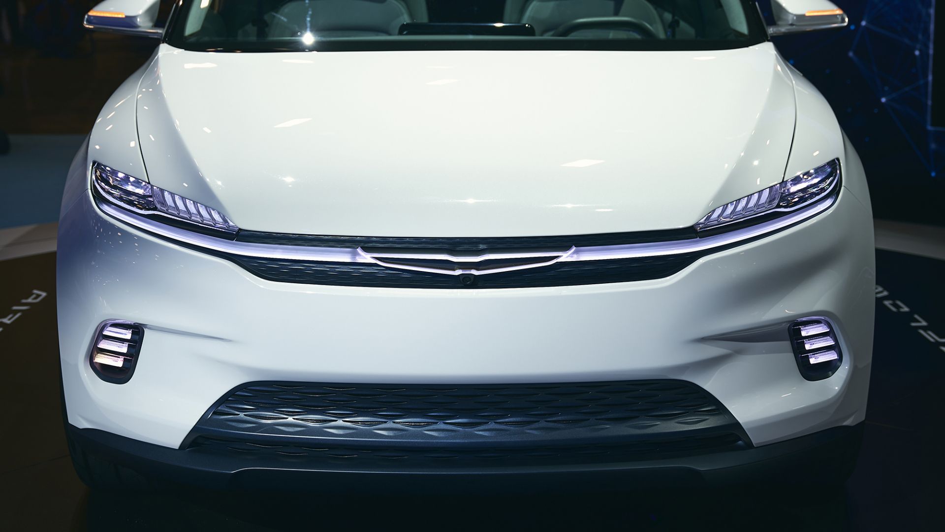 New Chrysler Arrow, Arrow Cross, Airflow models announced
