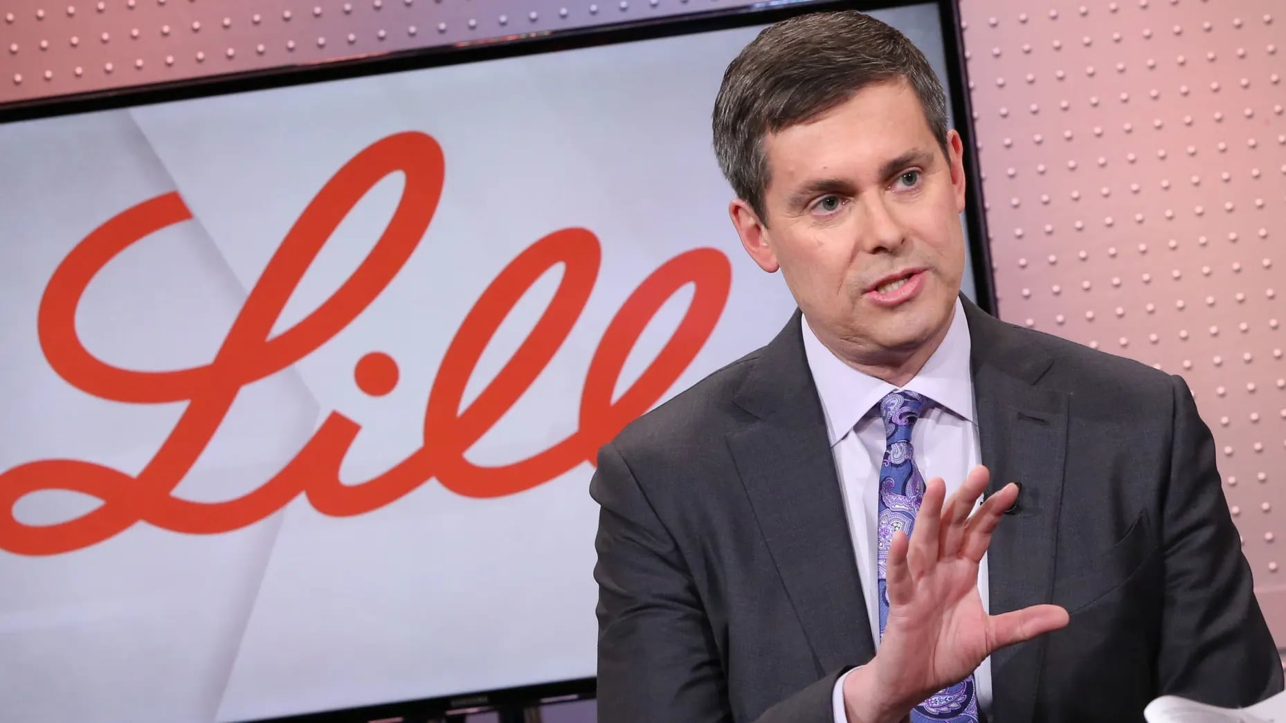Eli Lilly's retatrutide achieves 28.3% weight loss