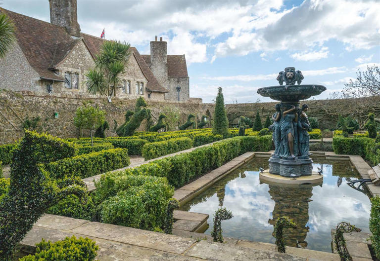 Dr Ann Kaplan Mulholland’s car park plans at Lympne Castle, near Hythe ...