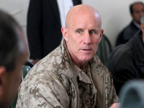 Retired vice admiral accused of wearing mask in bizarre viral Fox News ...