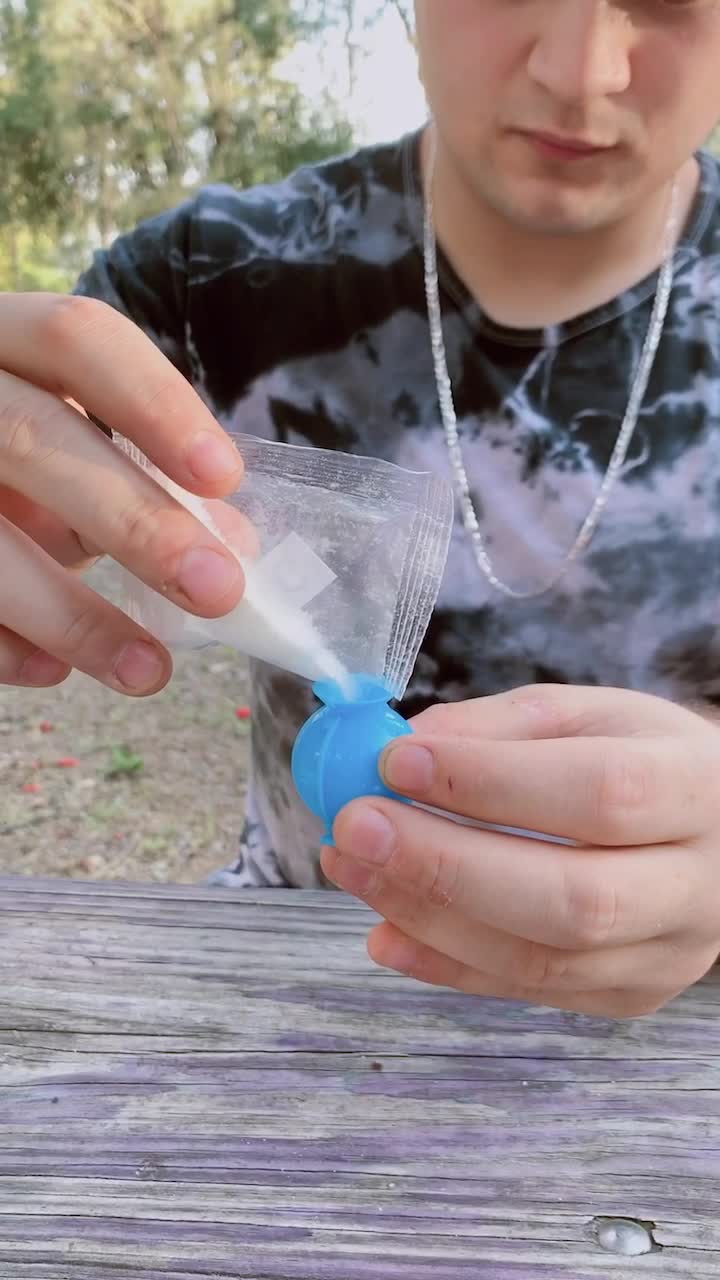 Crazy DIY experiment: Making super bouncy balls at home