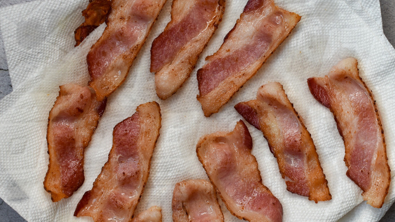 Bacon-wrapped scallops recipe
