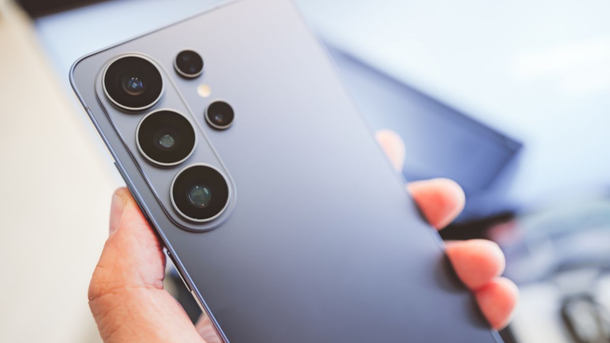 Galaxy S27 Pro : Samsung va enfin proposer son meilleur capteur photo ...