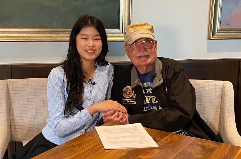Korean student's gratitude letters move Korean War veteran