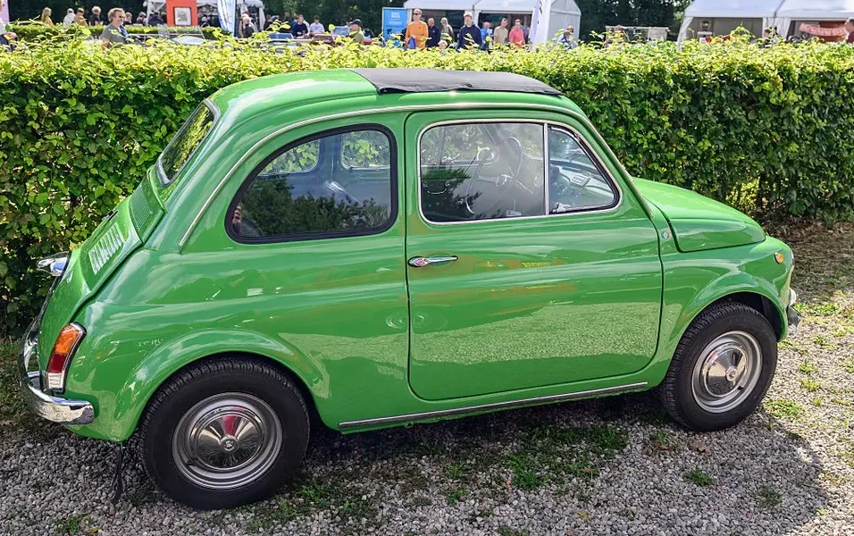 Experts suggest stylish sub-$10K cars for Washington teen driver
