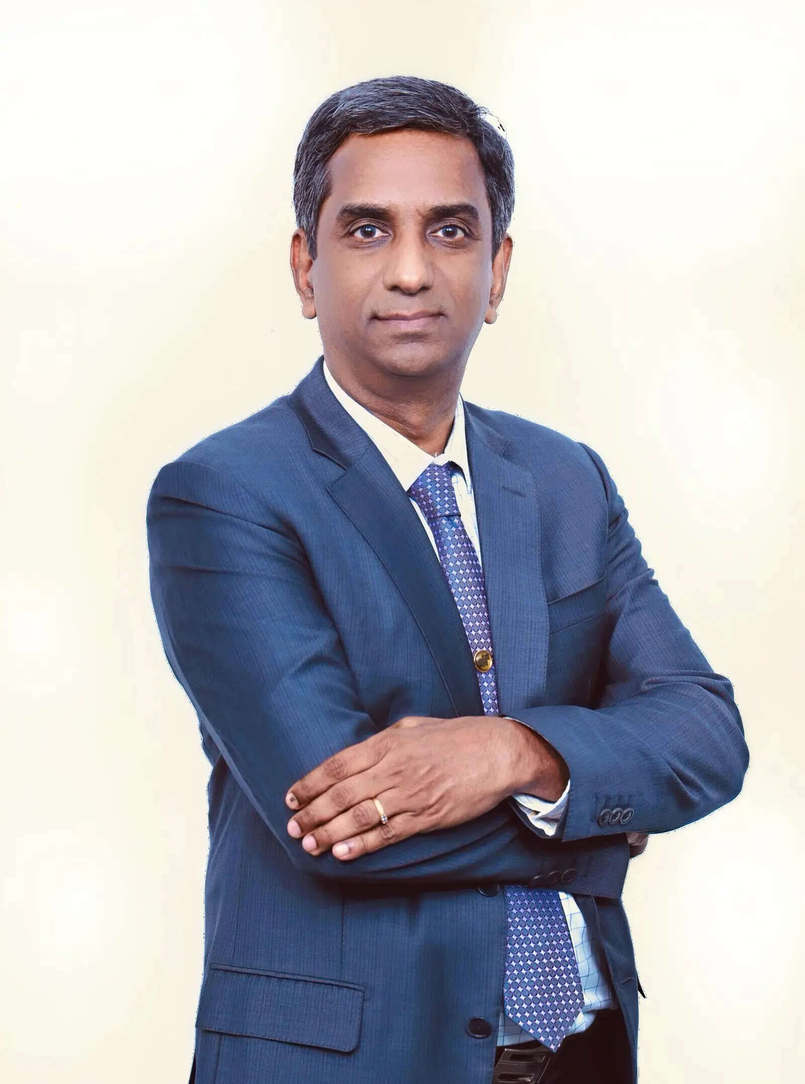 First-time investors should start with balanced funds and short ...