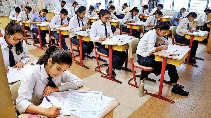2, 3 or 4? CBSE's new language policy sparks confusion, decode the ...