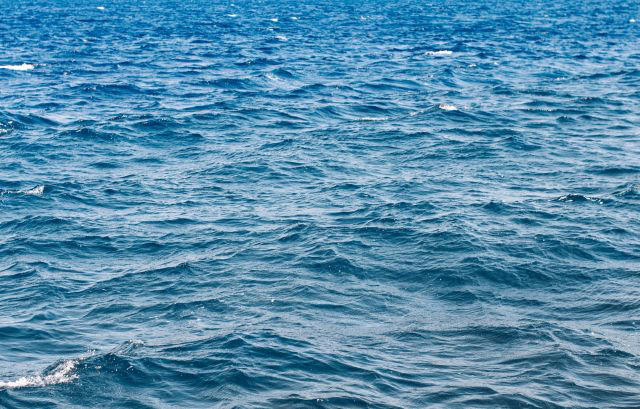 9,000-mile 'blob' of hot water crossing the Pacific could unleash a ...