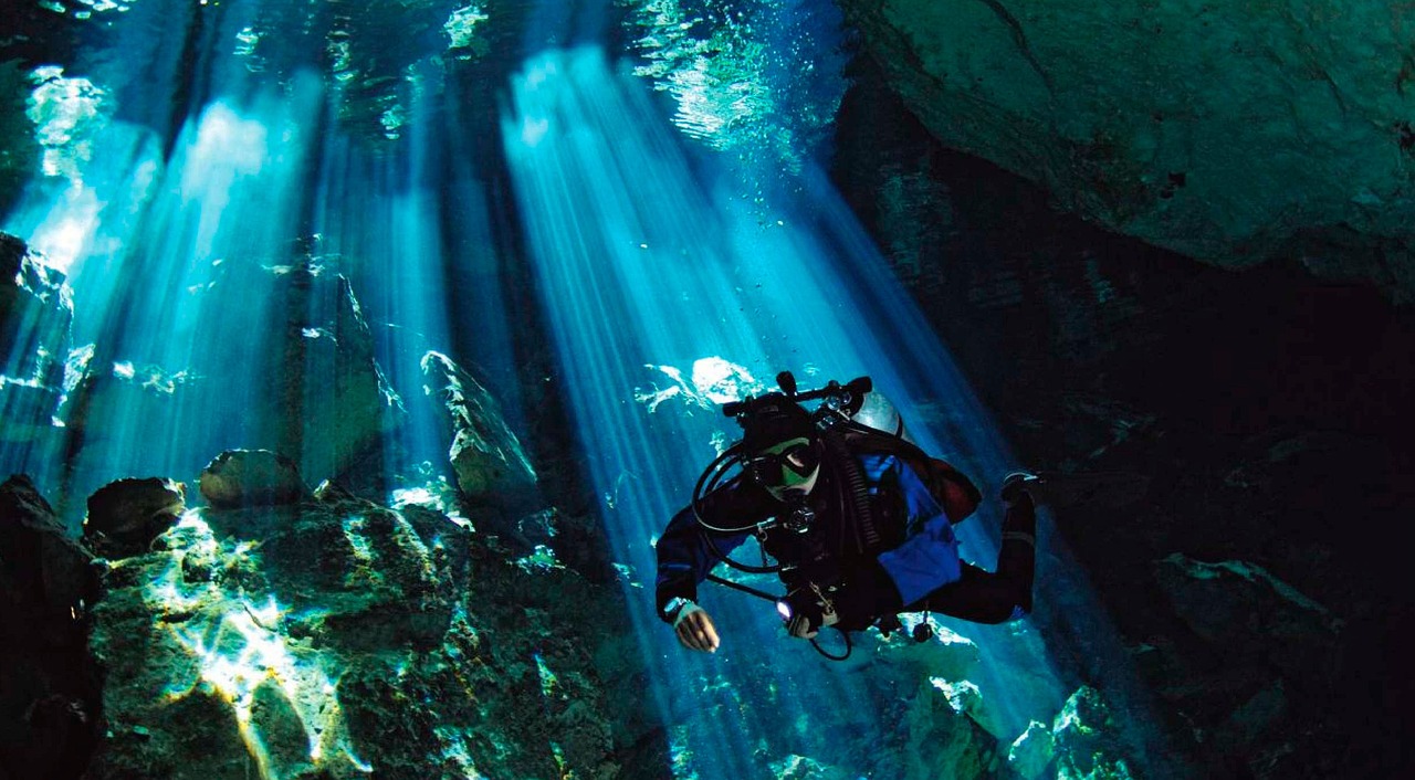 Maldives diving tragedy: GoPro cameras could reveal divers' final ...
