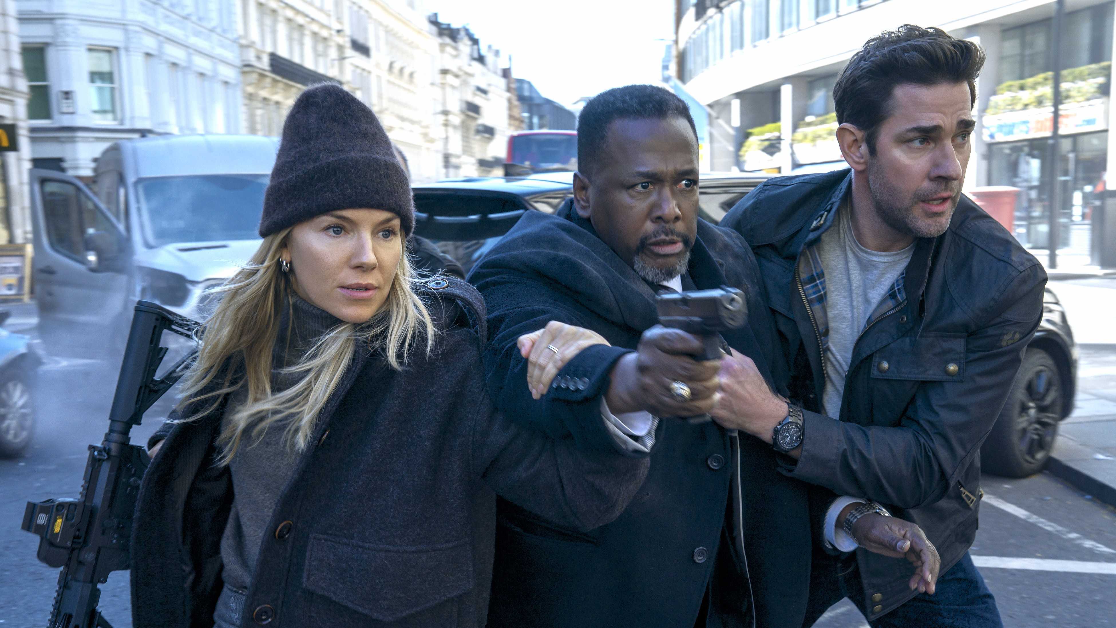 Jack Ryan director explains how Harrison Ford and The West Wing ...