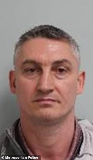 Police smash 'gigantic' £8m drugs ring bringing 30 kilos of cocaine and ...
