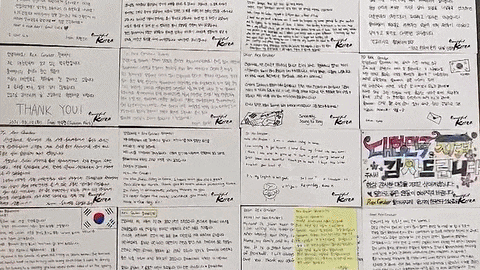 Korean students' handwritten thanks touch Korean War veteran