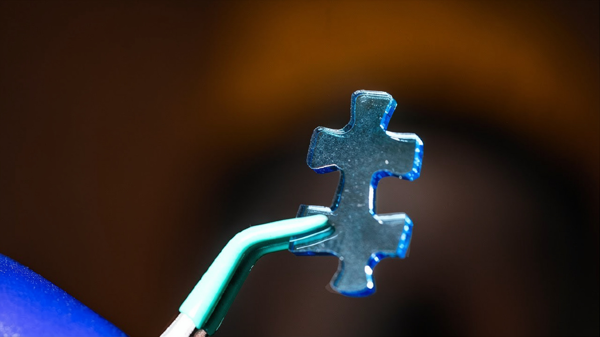 Solving the hardest jigsaw puzzle! Level 10