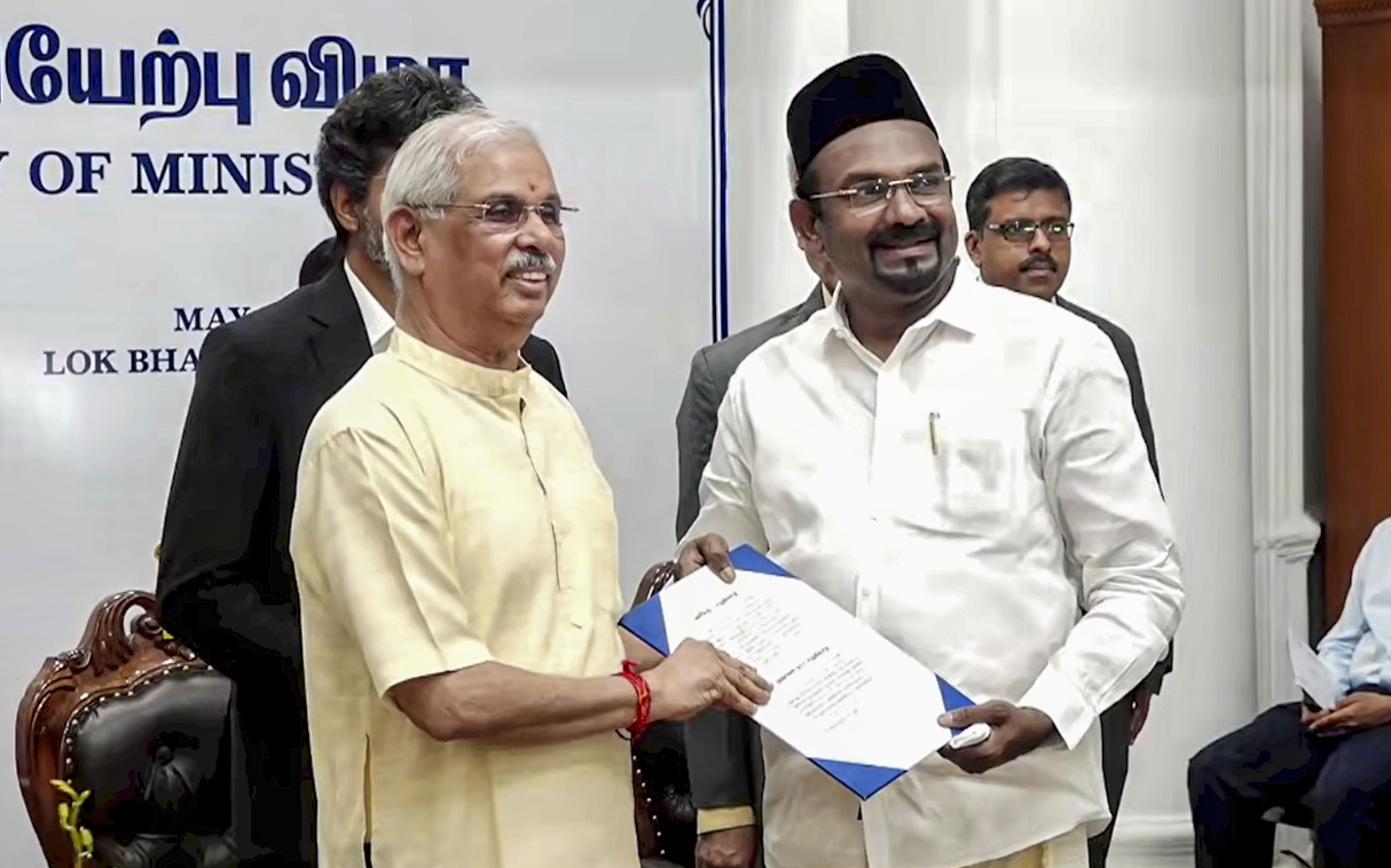 TN cabinet expansion: Shahjahan, Vanni Arasu sworn in as ministers