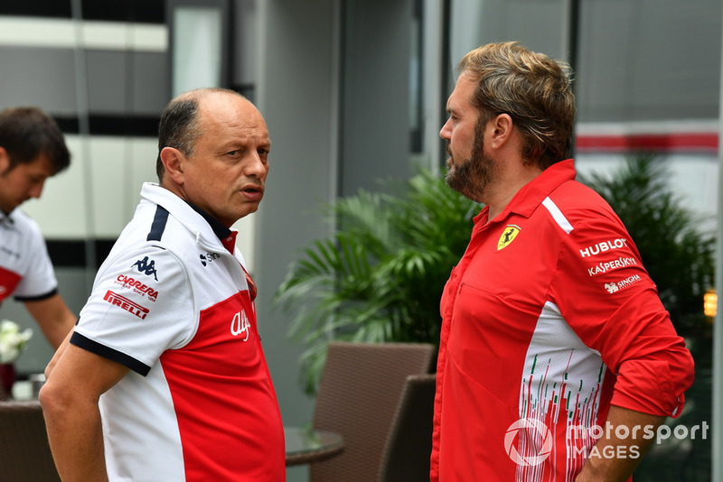 Red Bull, uzun yıllar Ferrari'de yer alan Gino Rosato ile anlaştı