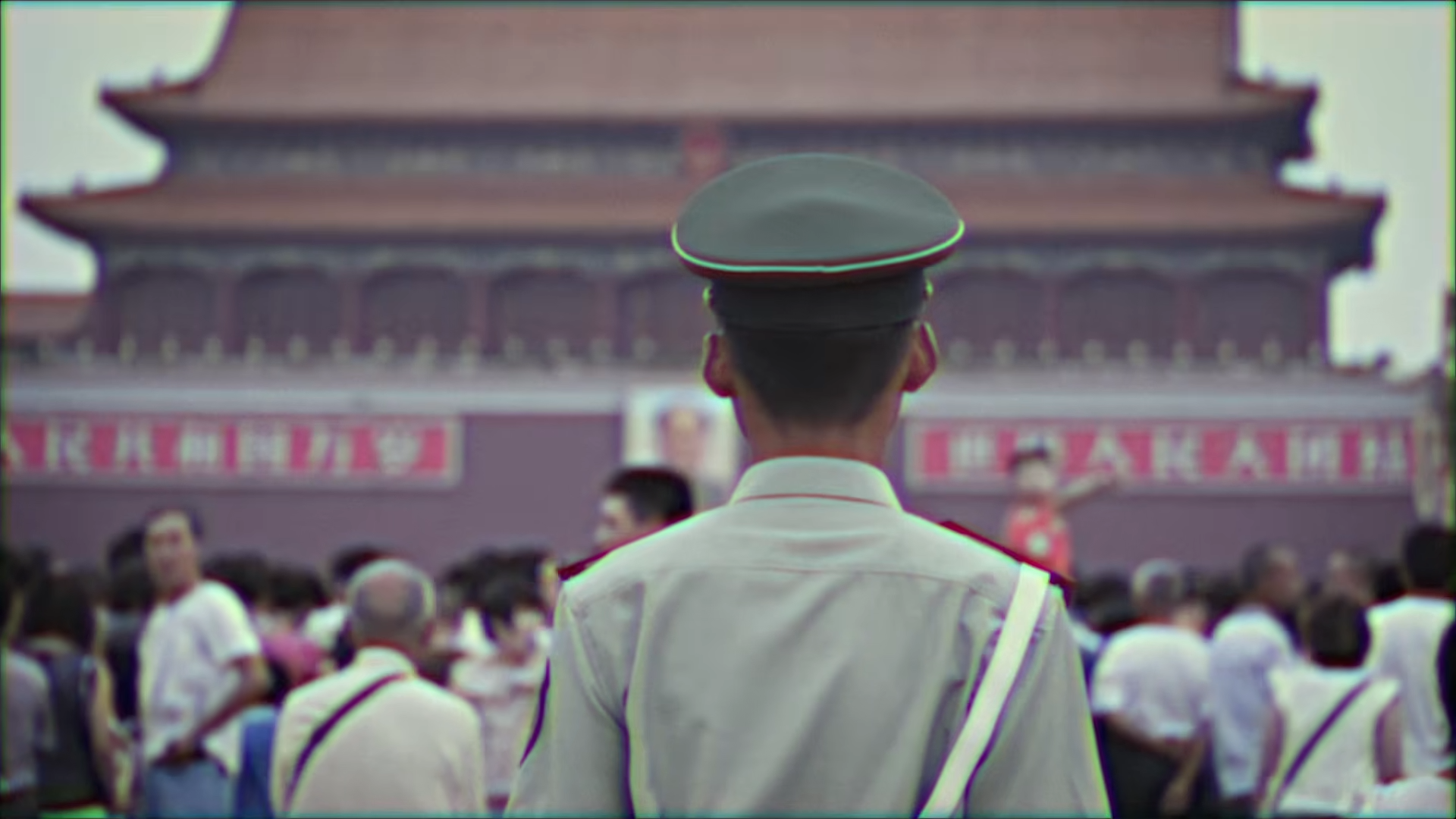 What Happened When a Weird Exercise Cult Surrounded in Zhongnanhai
