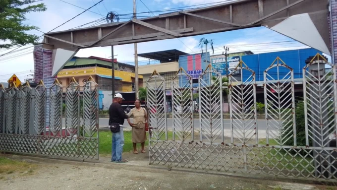 Lagi, kantor distrik Sentani dipalang