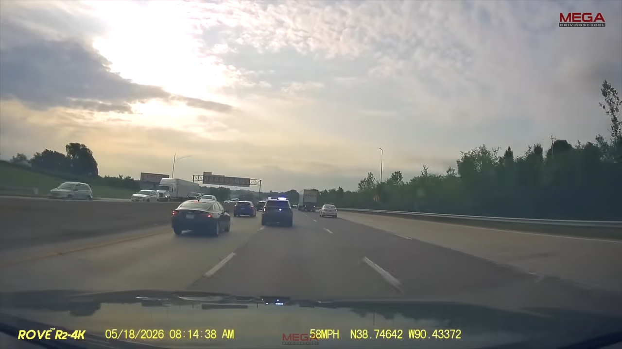 This driver stayed calm - until Karen crossed the line
