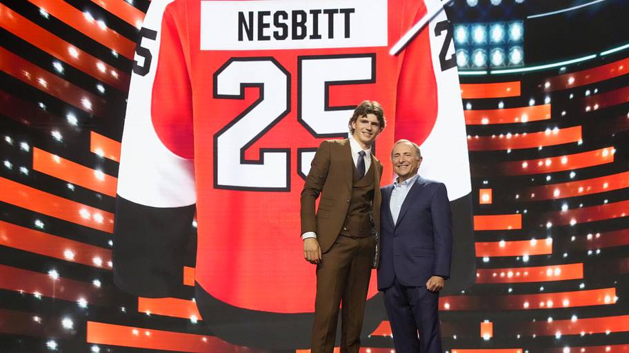 Another Philadelphia Flyers prospect makes the jump to college