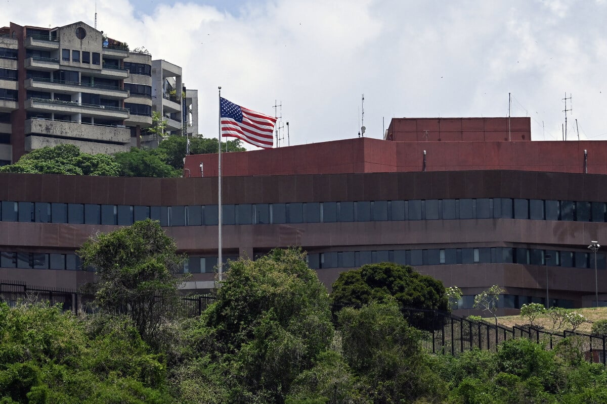 Venezuela approves US military flyover just months after airstrikes on ...