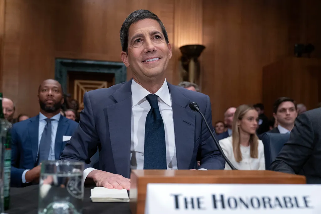 Watch live: Trump swears in Kevin Warsh at the White House