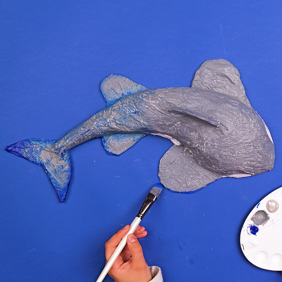 DIY dolphin masterpiece for your kids 🐬🎨