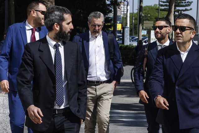 El excomisionado del Gobierno para la dana, "tranquilo" tras declarar ...
