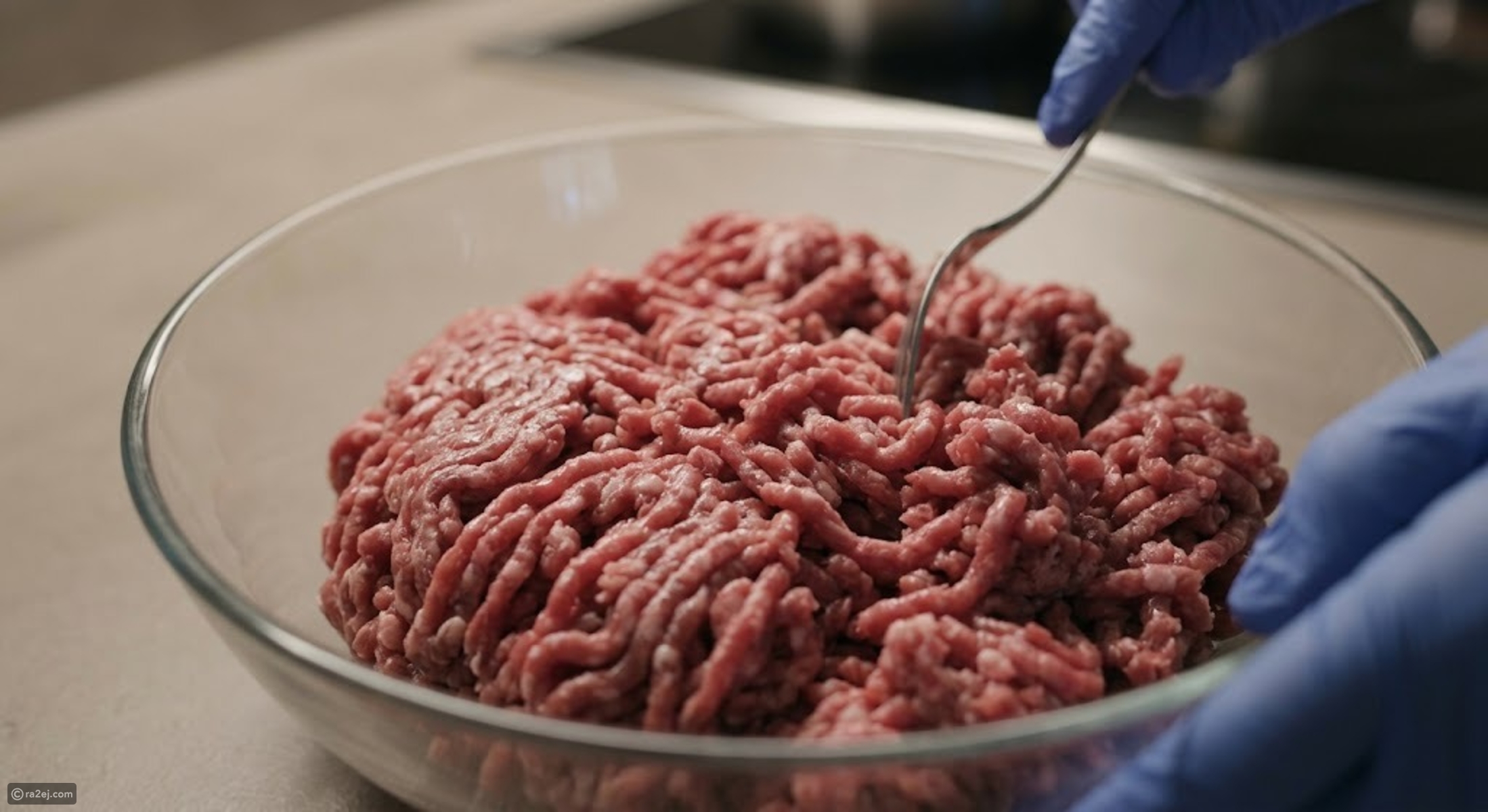 Urgent warning for Brits who eat sausages, chicken or minced meat