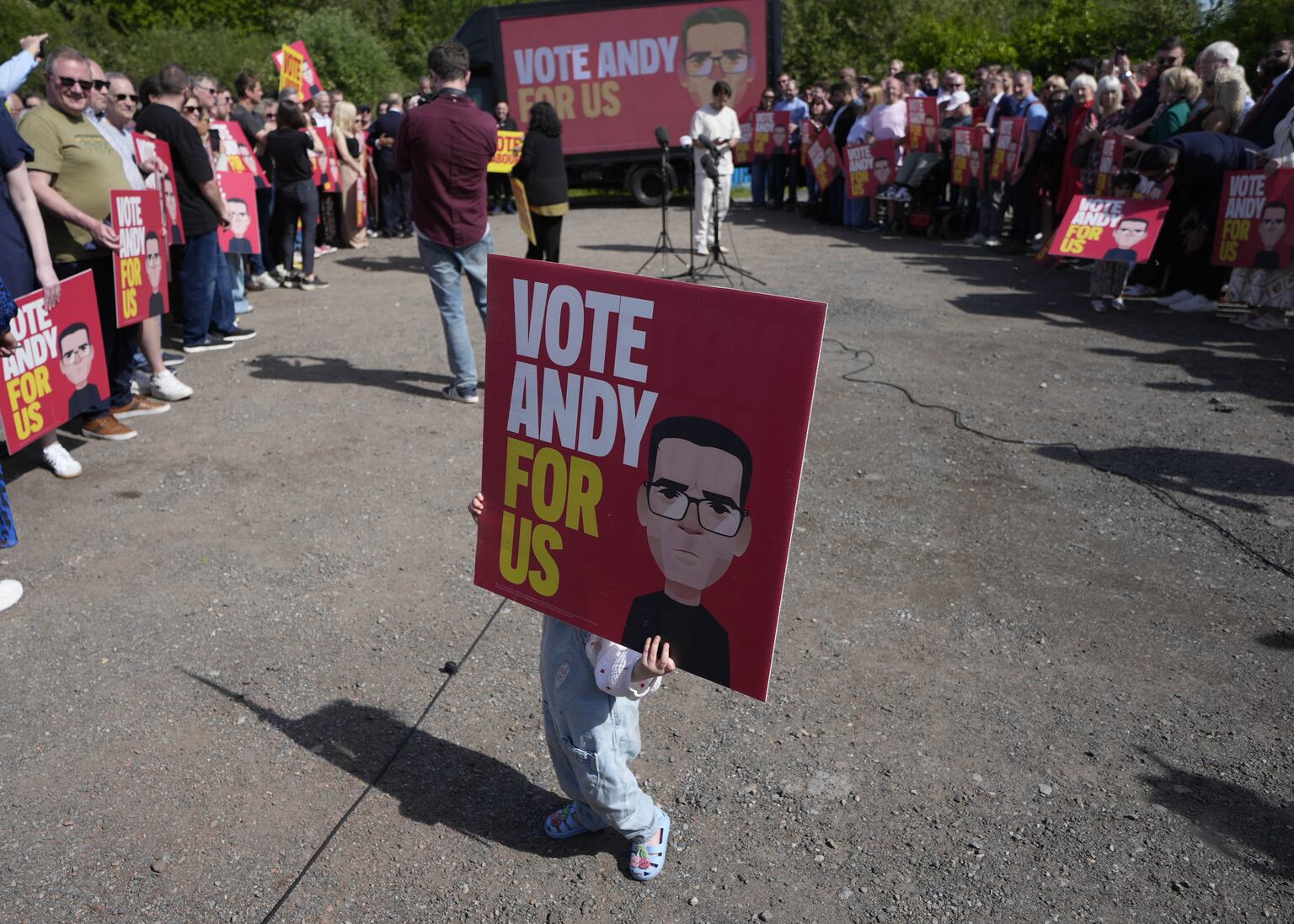 Burnham by-election campaign launch: Labour 'needs to change' and 'be ...