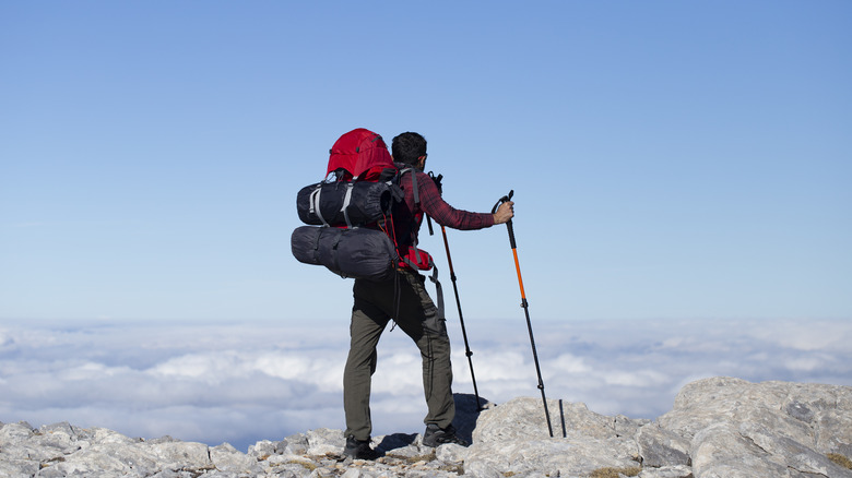 The best things to do when you experience altitude sickness on a hike