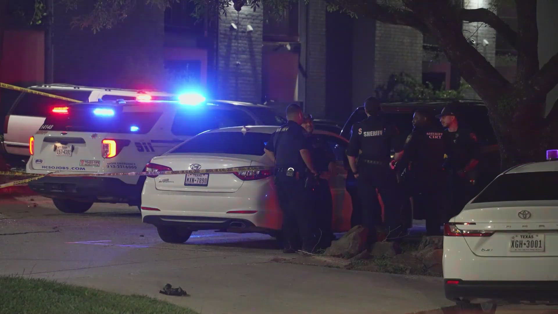 Man killed in shooting outside Imperial Valley apartment complex