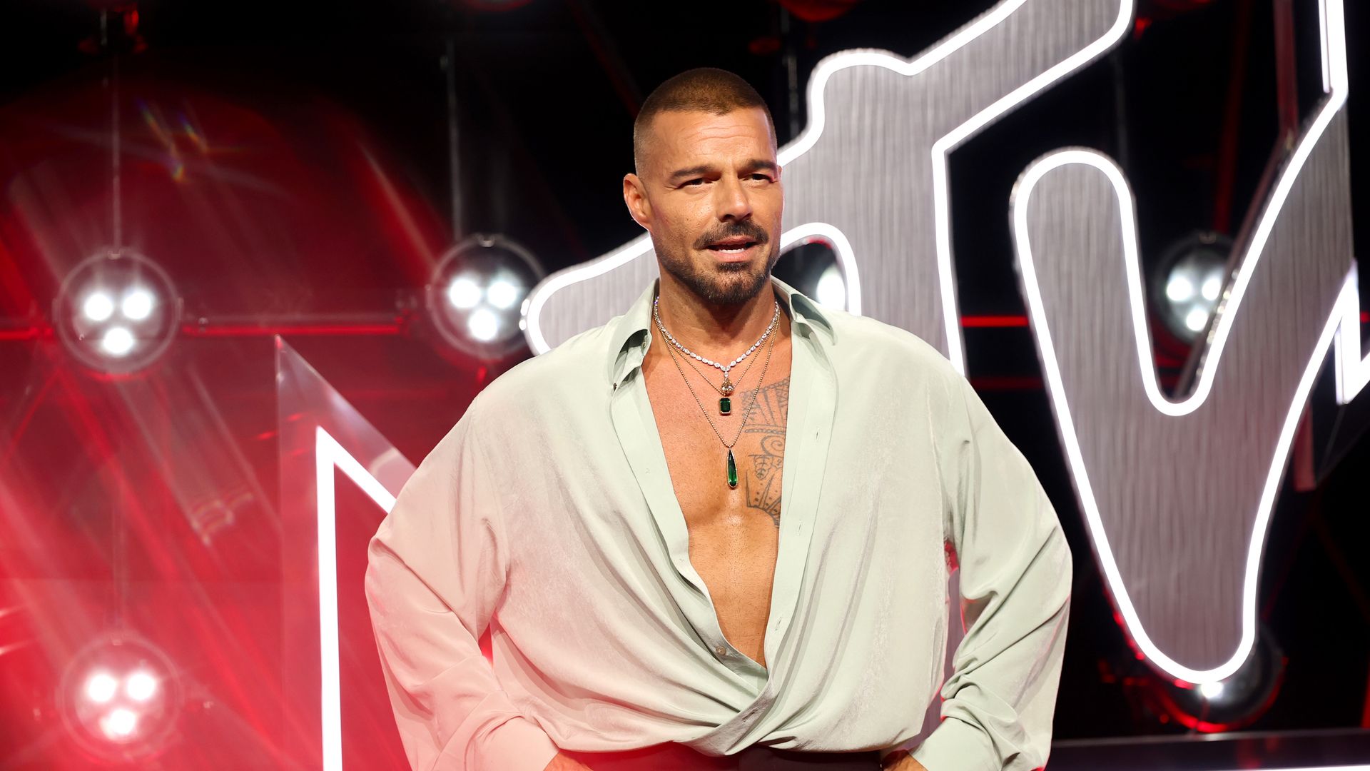 Ricky Martin attacked with tear gas mid-concert in Europe; star issues ...