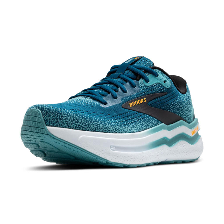 Save almost 50% on editor-approved Brooks running shoes this Memorial Day