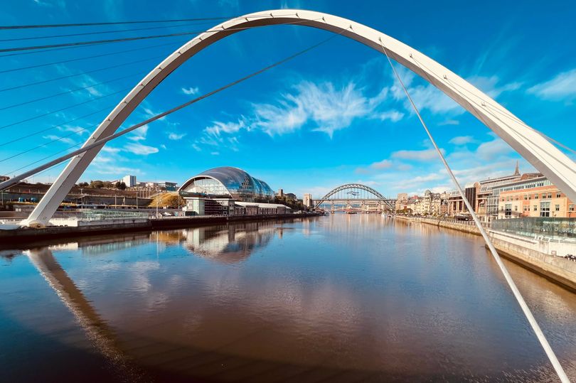 Met Office 'very warm' verdict for June weather