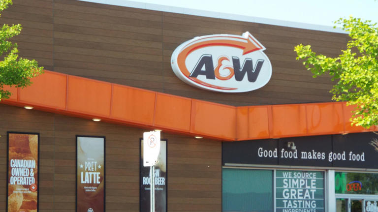 9 Canadian fast food chains that we need in the US