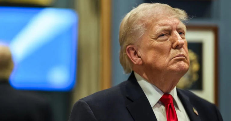 Just eight seconds on screen and Trump had the crowd screaming and booing