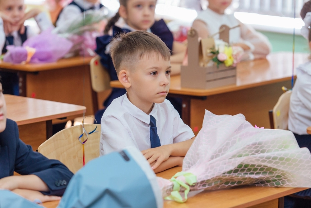 Russian schools ban clothing with foreign-language slogans