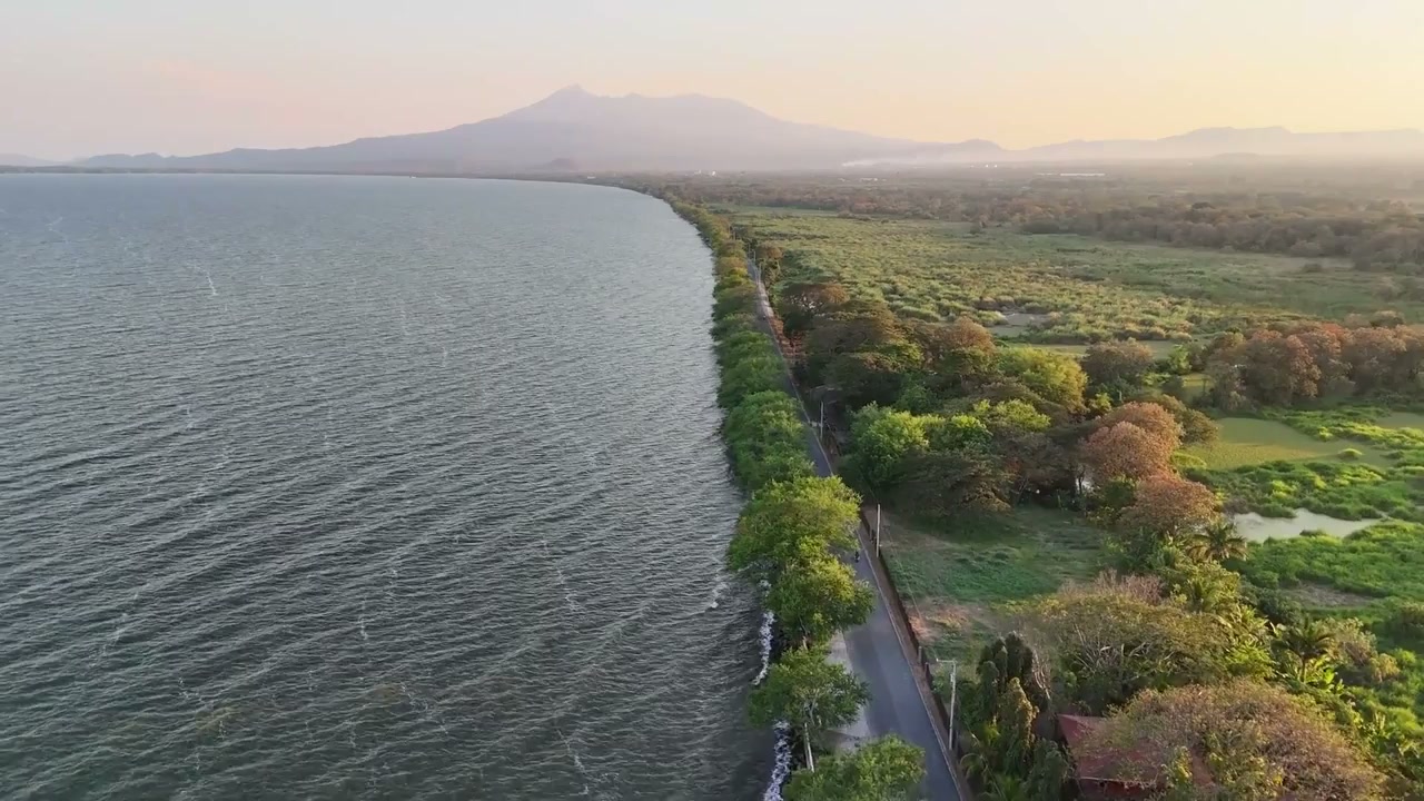 Mombacho Volcano, Nicaragua: Drone tour above clouds